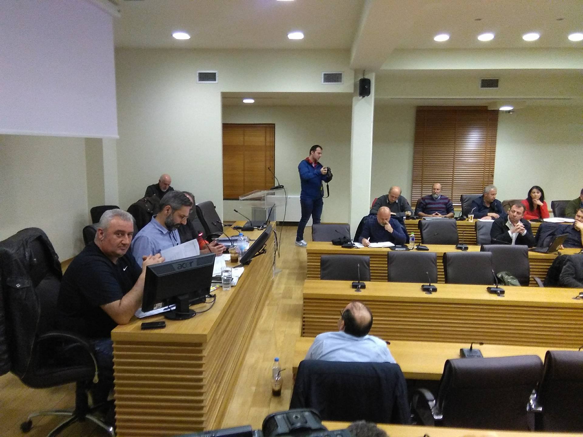» kozan.gr: Δημοτικό Συμβούλιο Κοζάνης: Η δημοτική αρχή δέχεται να ...