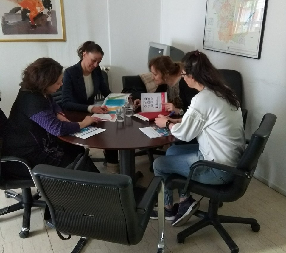 » Συνεργασία Κέντρου Κοινότητας Δ. Κοζάνης και ΙΝΕ.Γ.Σ.Ε.Ε. Δυτ ...