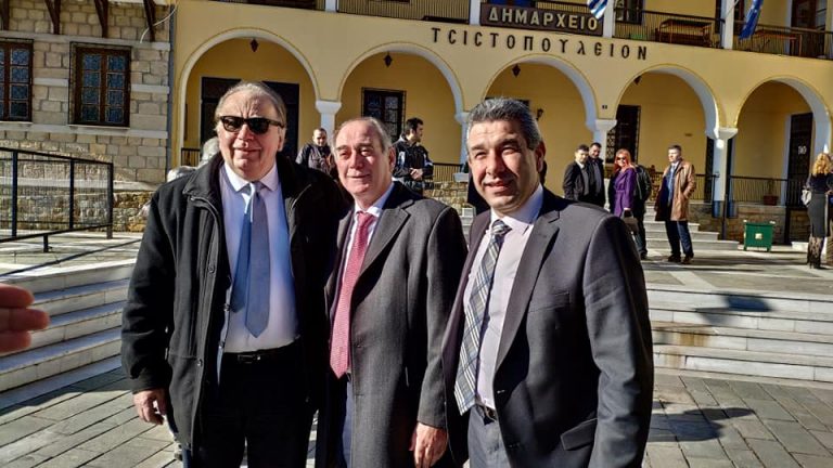 kozan.gr: Έφτασε, πριν από λίγο (ώρα 11:20 π.μ.), στο δημαρχείο Βοΐου ...