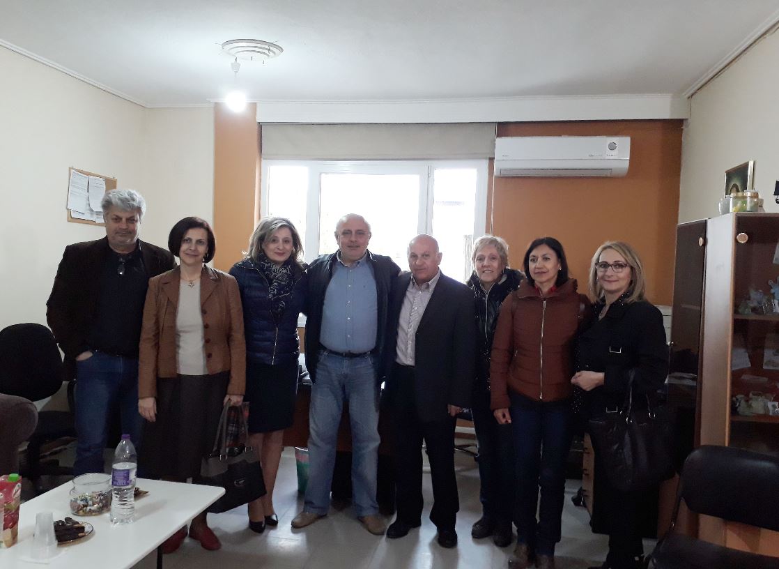 » Επίσκεψη της Αθηνάς Τερζοπούλου στο Σύλλογο Γονέων και Κηδεμόνων ...
