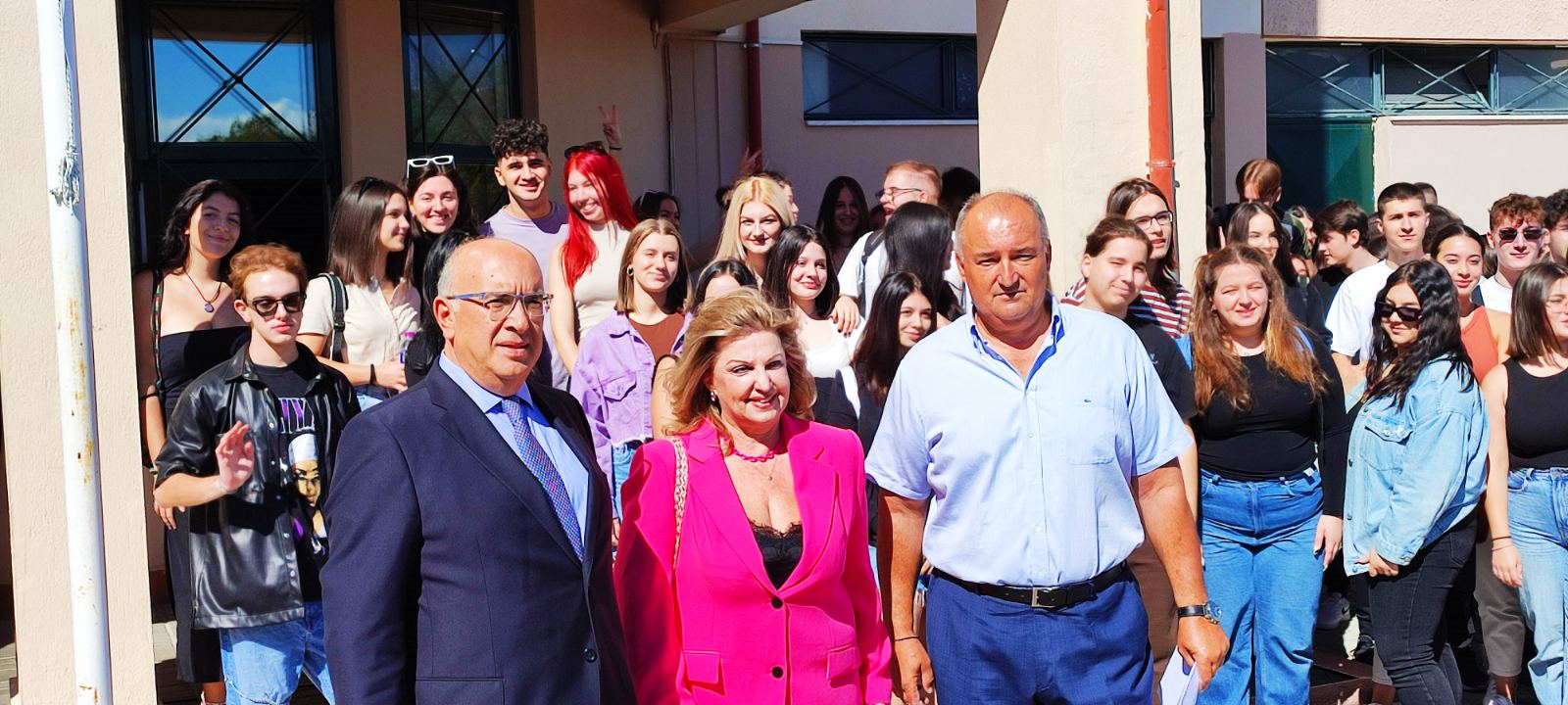 » kozan.gr: Αγιασμός κι έναρξη σχολικής χρονιάς στο 4ο ΓΕΛ Κοζάνης ...