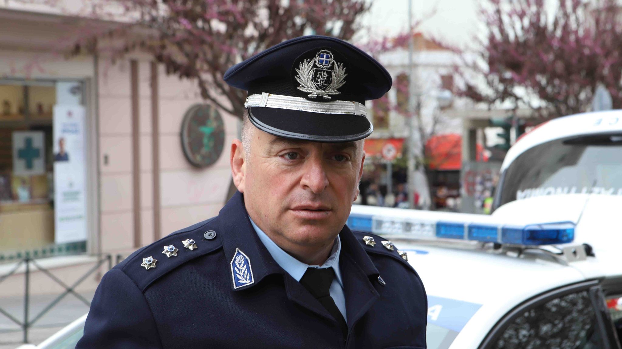 » kozan.gr: Ε. Καραδίσογλου (Διοικητής Τροχαίας Κοζάνης): “Δεν αρκούν ...