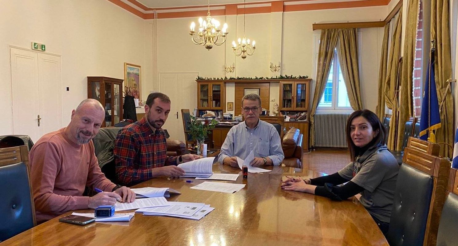 » Δήμος Κοζάνης: Ξεκινά η ενεργειακή αναβάθμιση στα Δημοτικά Σχολεία ...