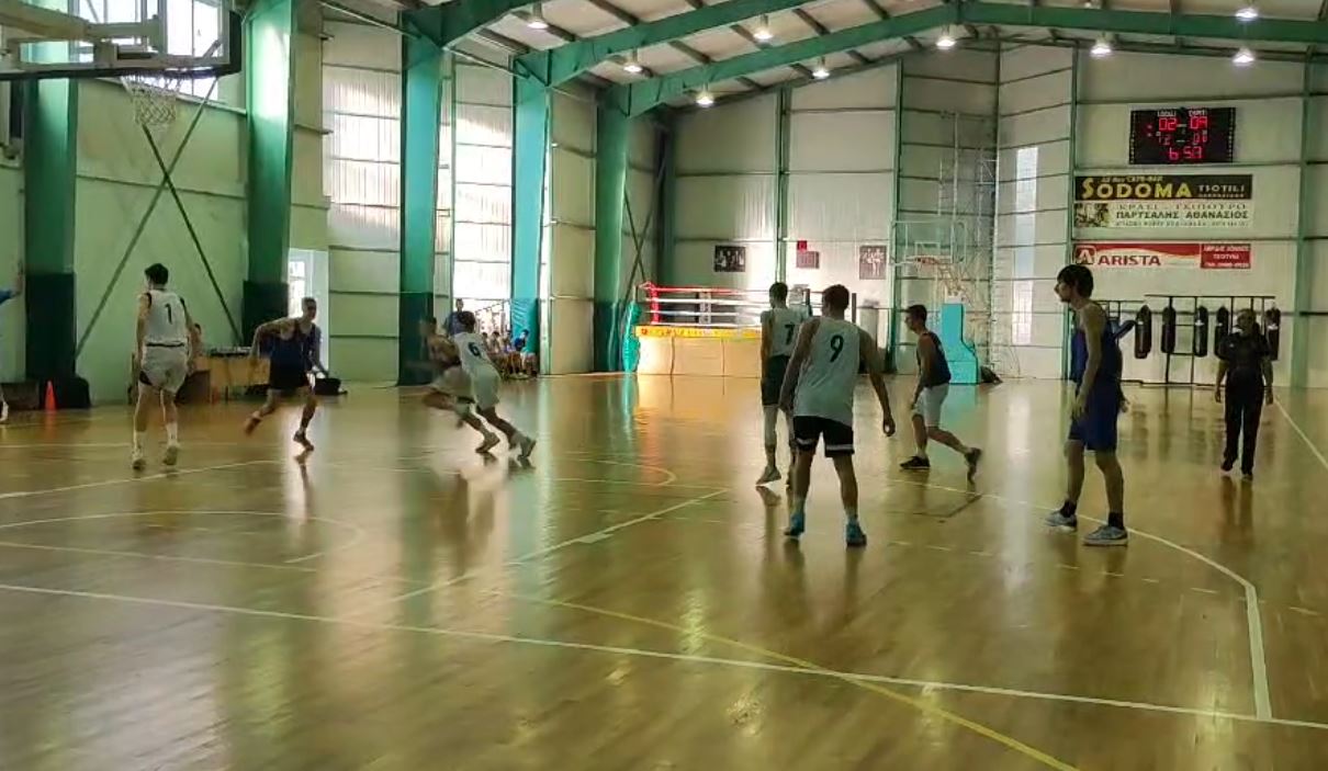 » kozan.gr: Εικόνες από το καλοκαιρινό camp μπάσκετ (19-22/6/23) που διεξάγεται στο Τσοτύλι (Bίντεο)