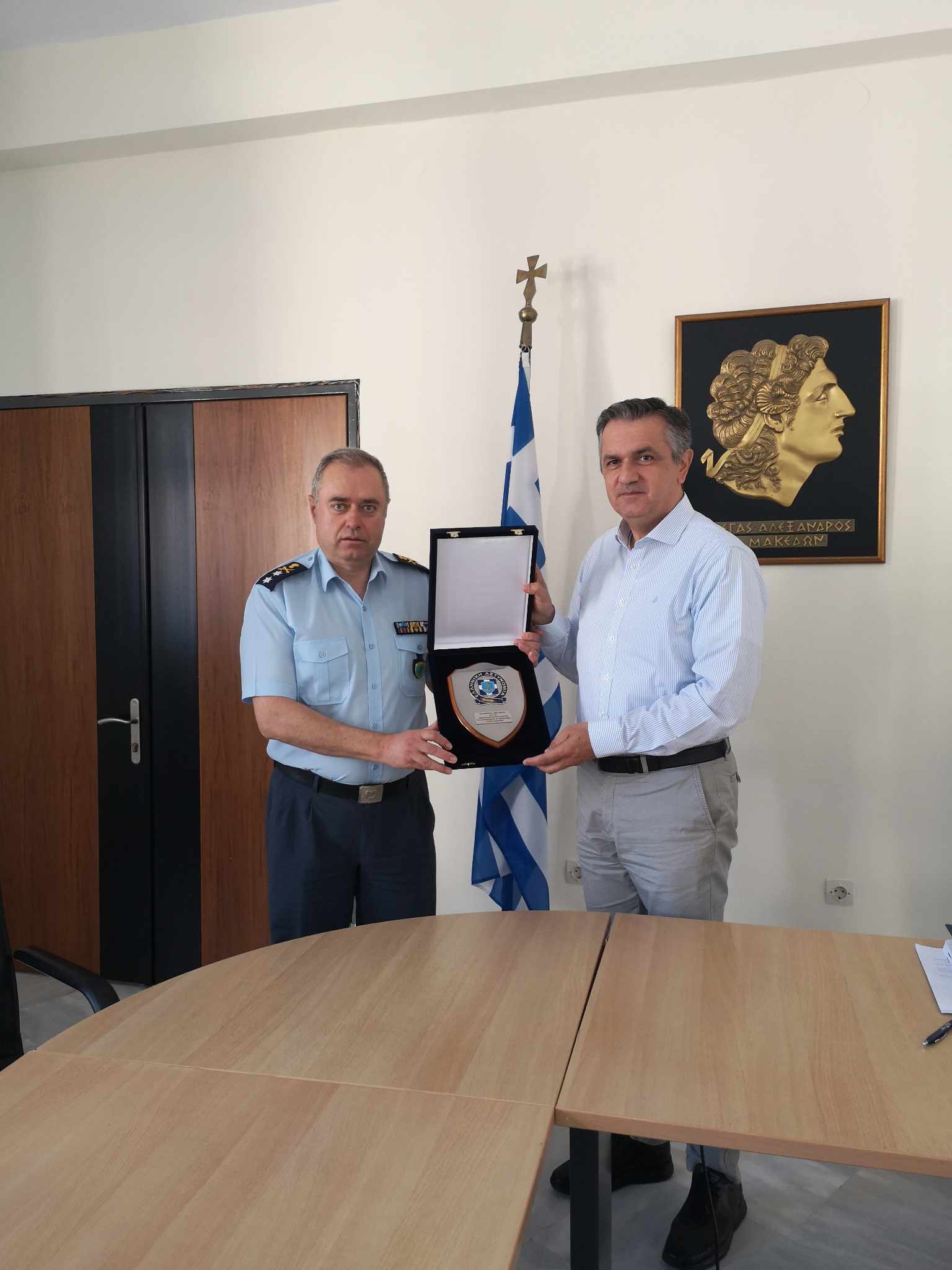 » Με τον Υποστράτηγο της ΕΛ.ΑΣ. Δημήτριο Παντελή συναντήθηκε ο ...