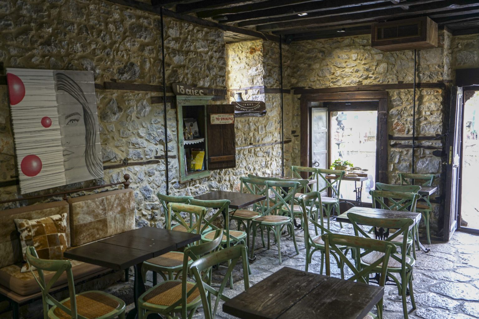 Η γαστρονομία της Καστοριάς: Τα τοπικά πιάτα και οι καλύτερες ...