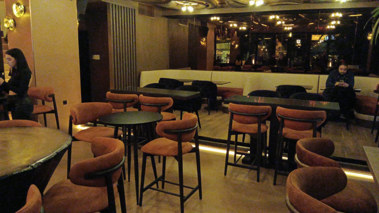 » kozan.gr: Άνοιξε τις πόρτες του στον κεντρικό πεζόδρομο της Κοζάνης το νέο καφέ – bar ΟDE ...