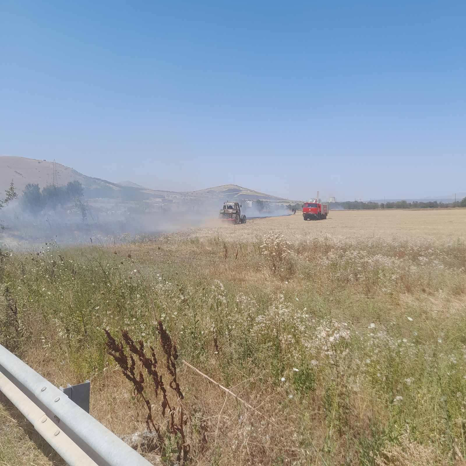 » kozan.gr: Ώρα 14:50: Έσβησε η φωτιά απέναντι από τον κόμβο της Εγνατίας στα Μελίσσια – Γι ...